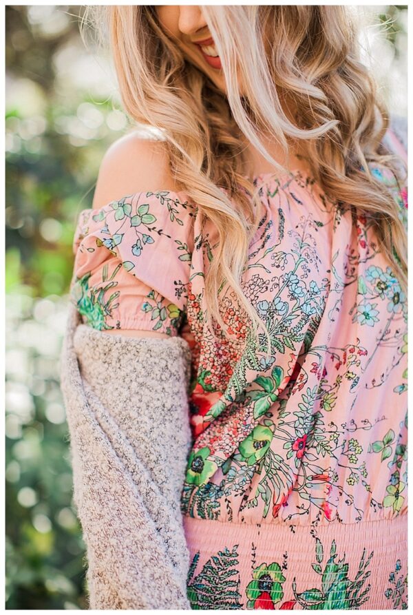 An Easy 30 Second Style Tip For Spring Transition Outfits - Blush & Camo